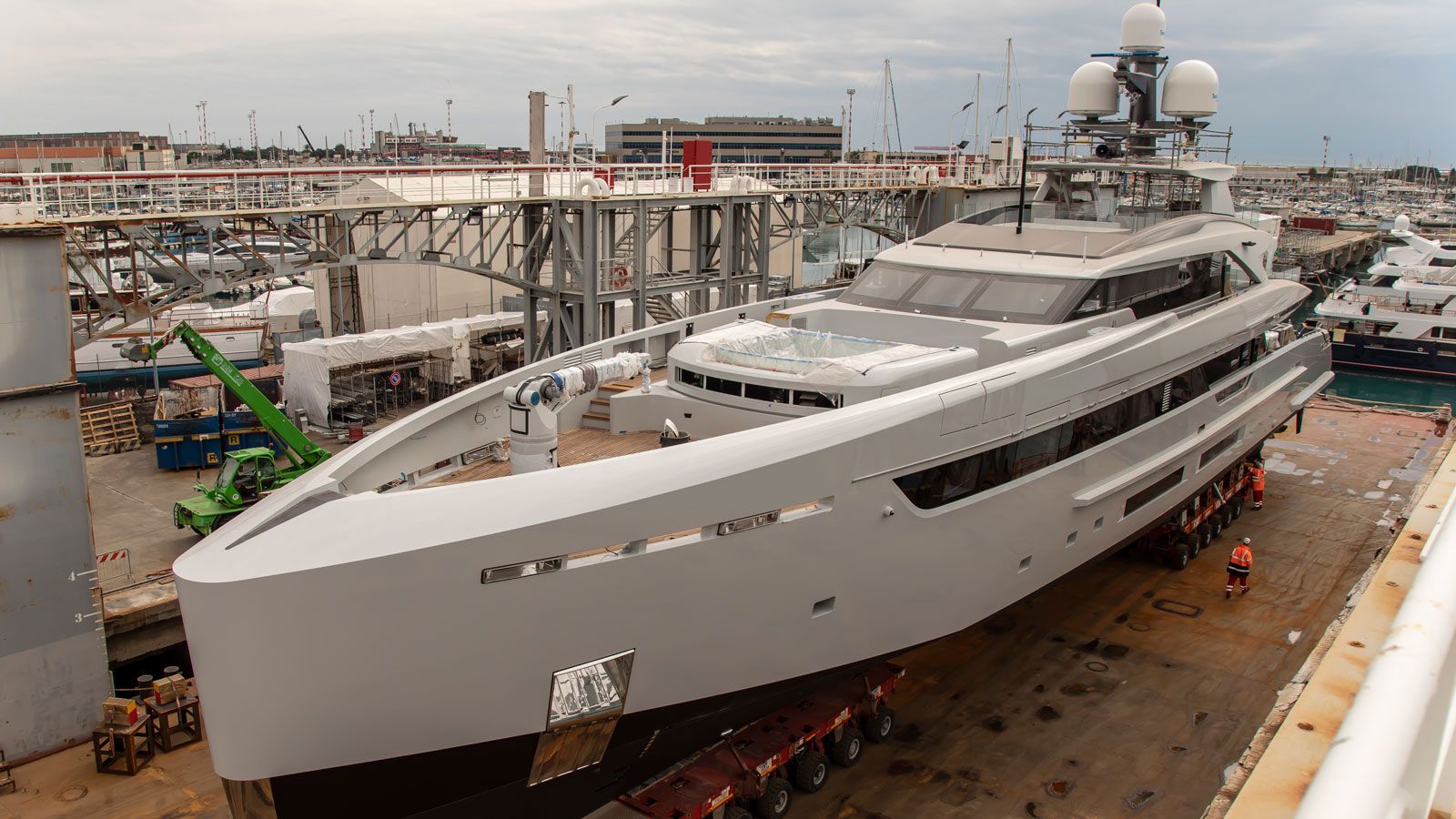 Tankoa announces sale of three new build superyachts
